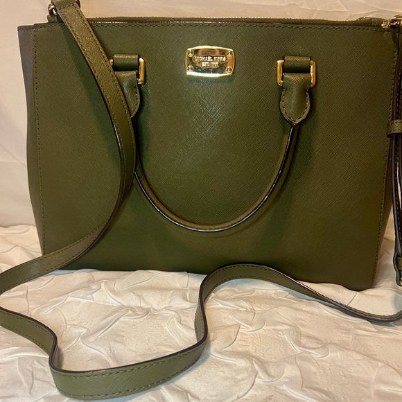 Michael Kors | Bags | Michael Kors Olive Green Purse | Poshmark